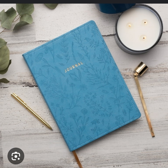 Office | Blue Floral Journal With Gold Accents New With Tags | Poshmark
